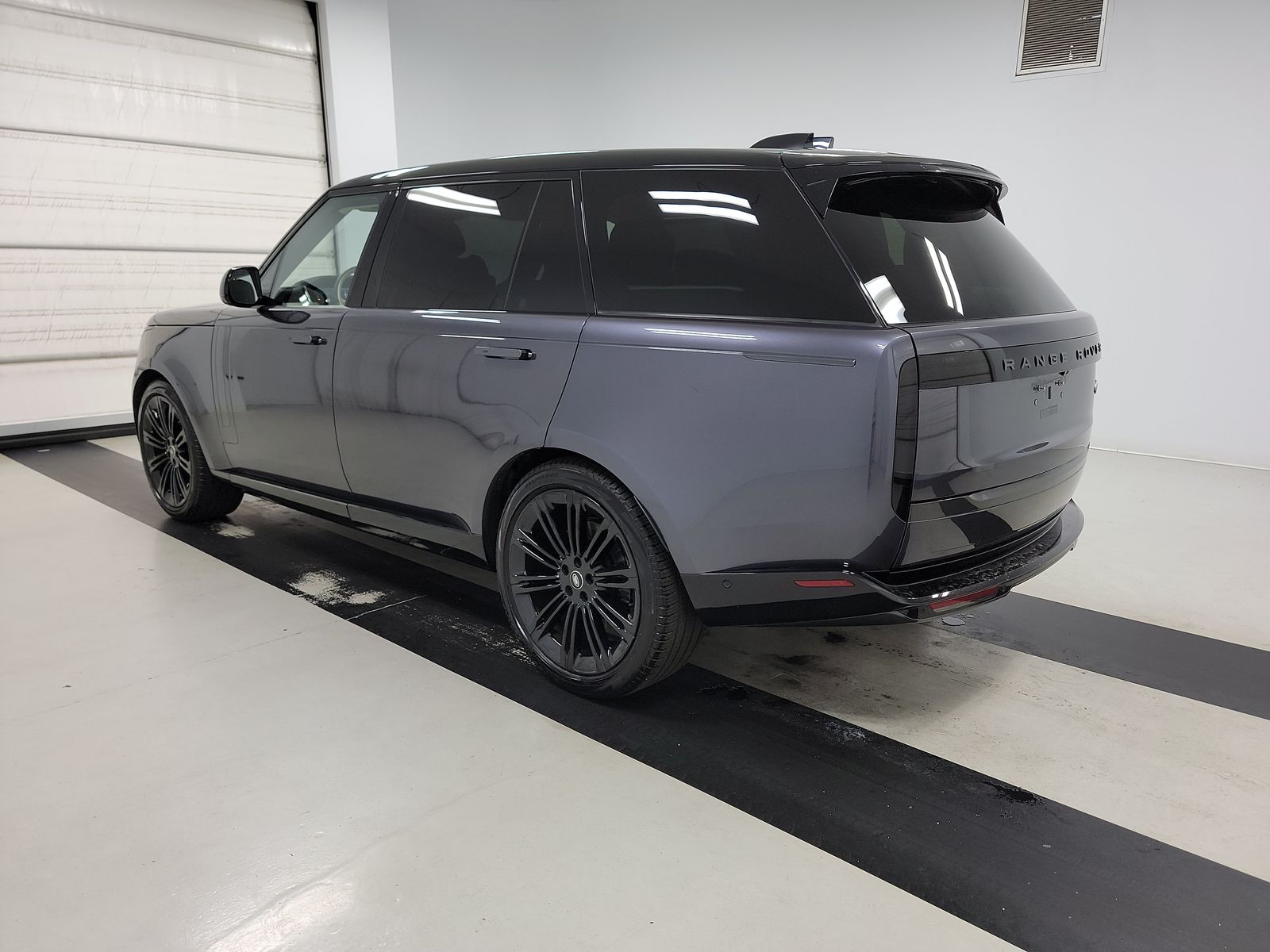 2023 Land Rover Range Rover VIN: SALKPBE78PA011167 from the USA - PLC Group