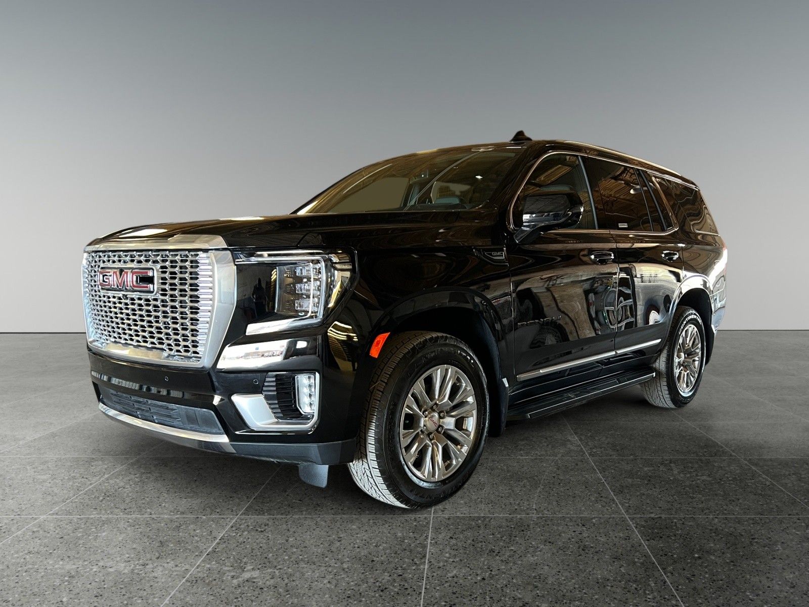 2024 GMC Yukon Denali 5SA AUTO1