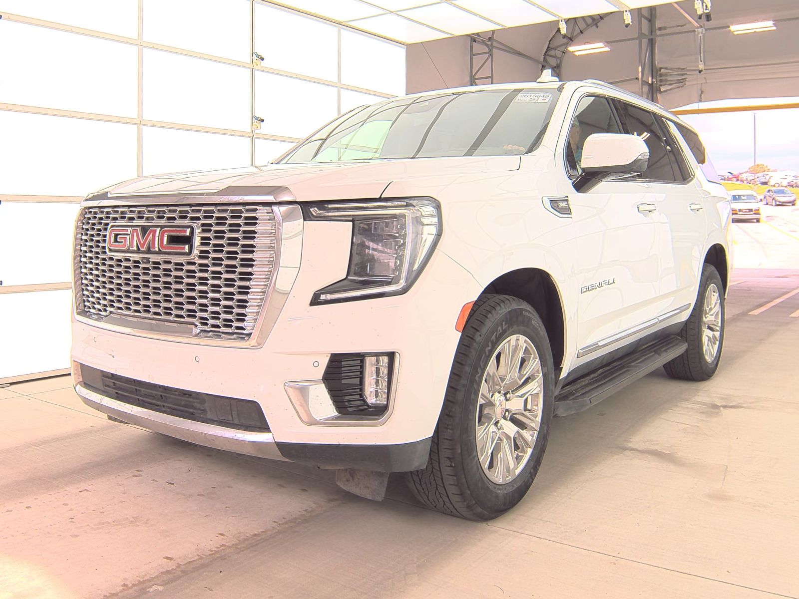 2023 GMC Yukon Denali 5SA AUTO1