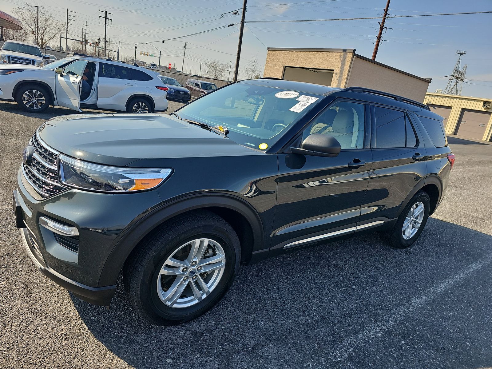 2022 Ford Explorer XLT AWD XLT 4WD | Adcock Brothers Inc