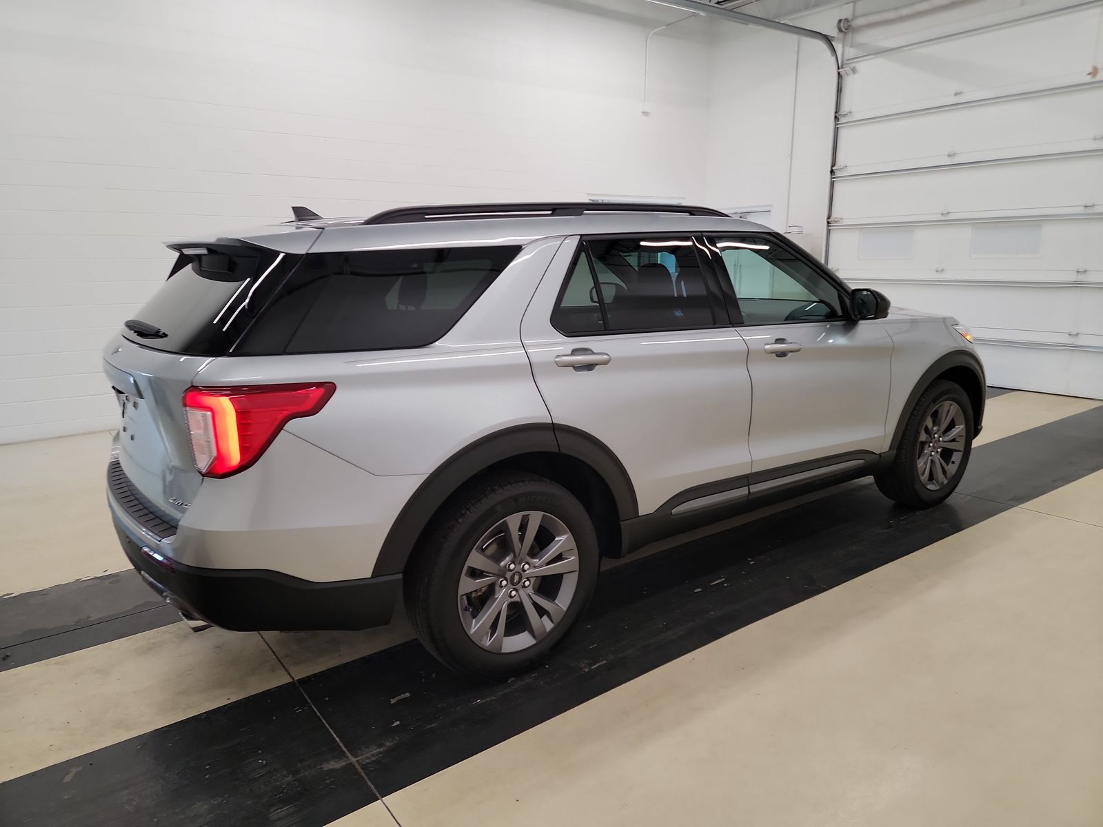 2024 Ford Explorer XLT 4x4 XLT 4WD | Adcock Brothers Inc